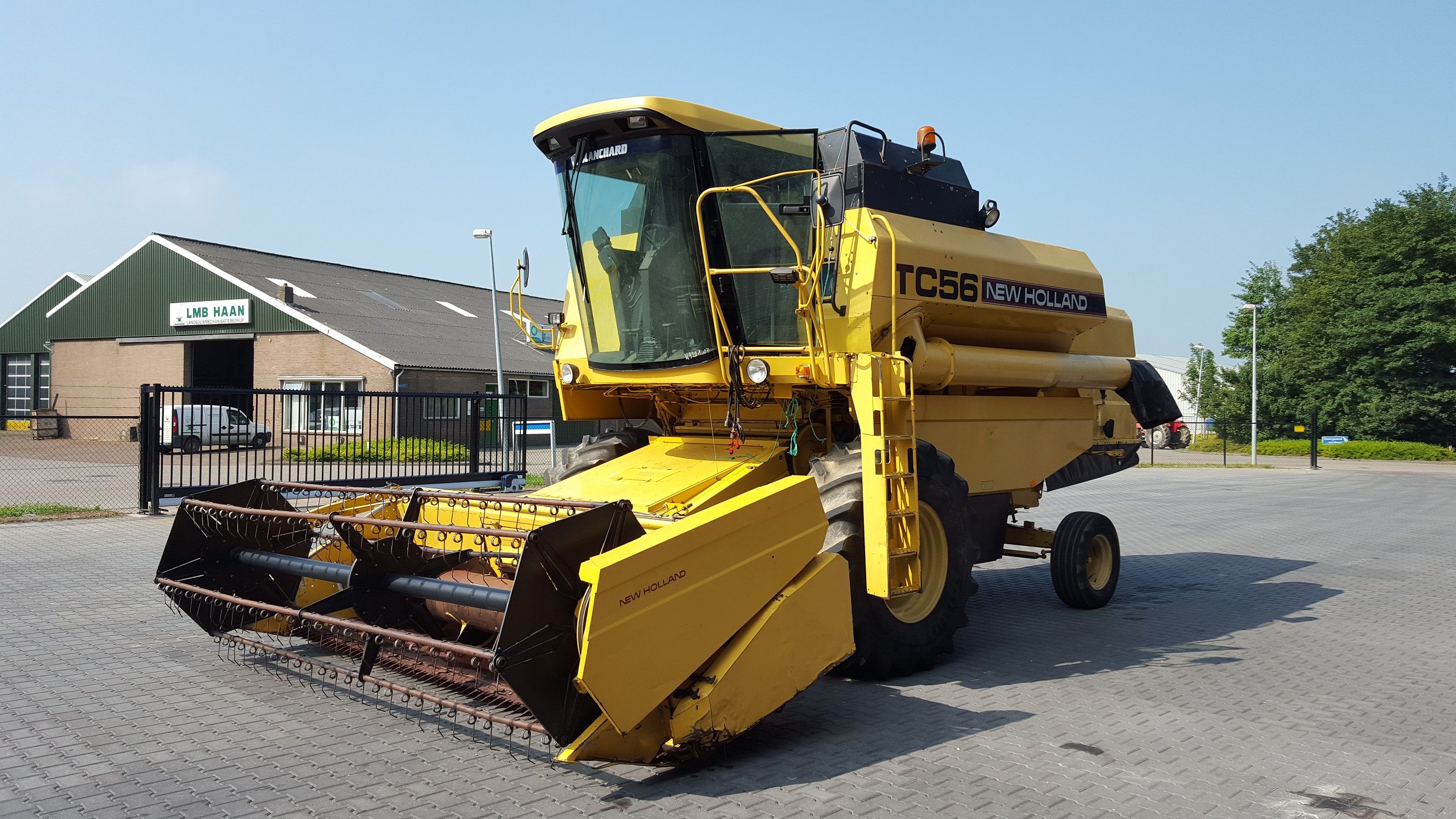New Holland TC 56
